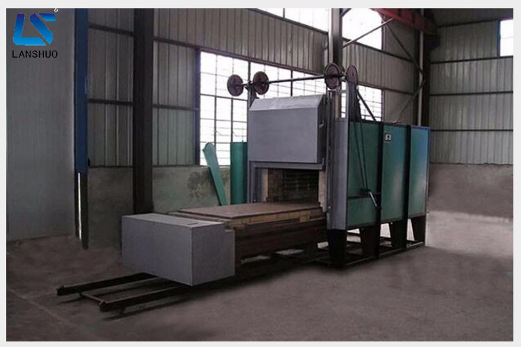 Electric Trolley Type Industrial Heat Treatment Furnaces Low Power ...